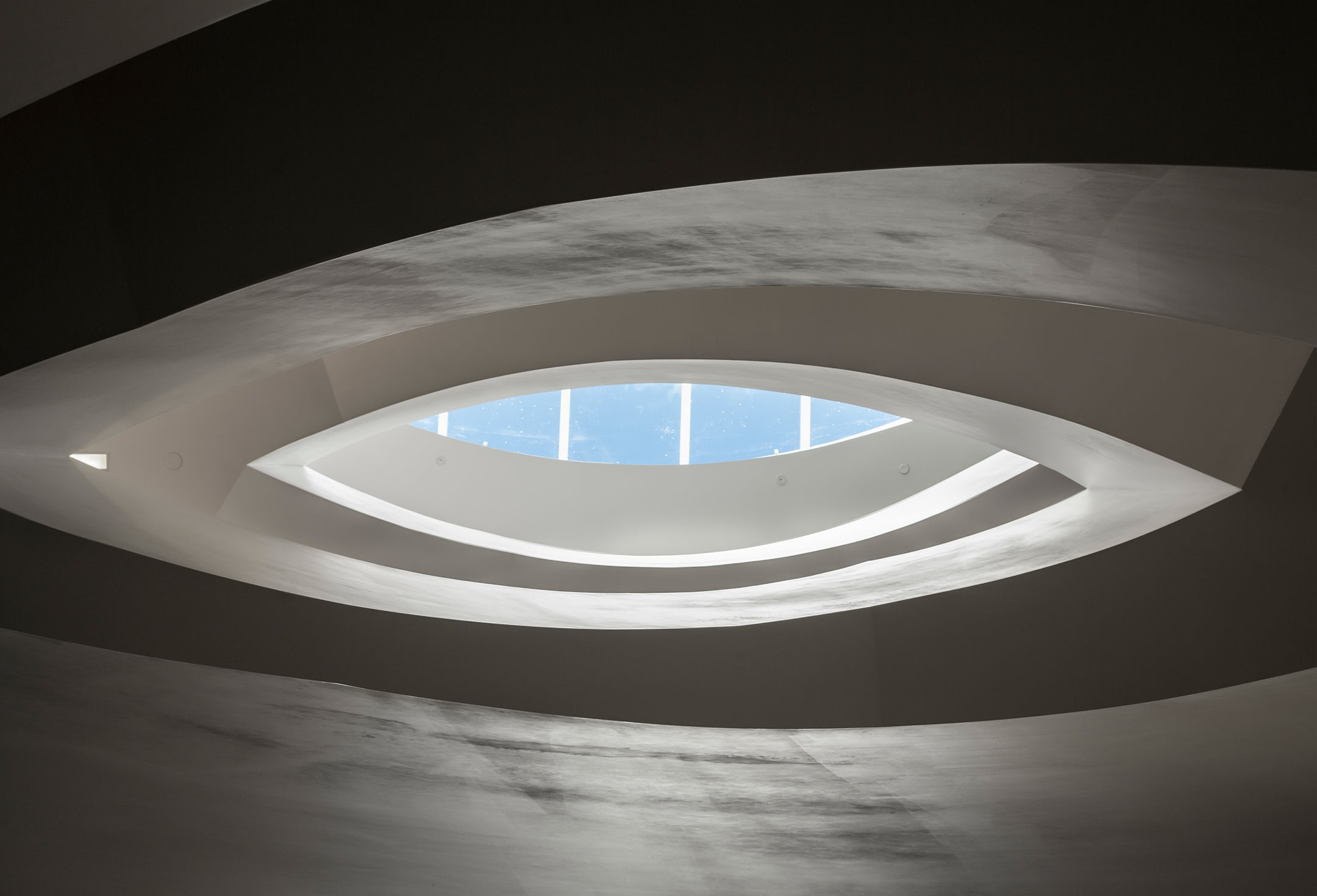 Anna Crichton: Wayward works – Te Uru